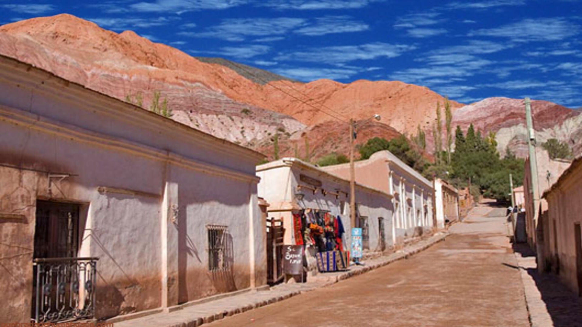 Explora Humahuaca en un día – Cerro de los 14 colores - ExploraVidaPuna